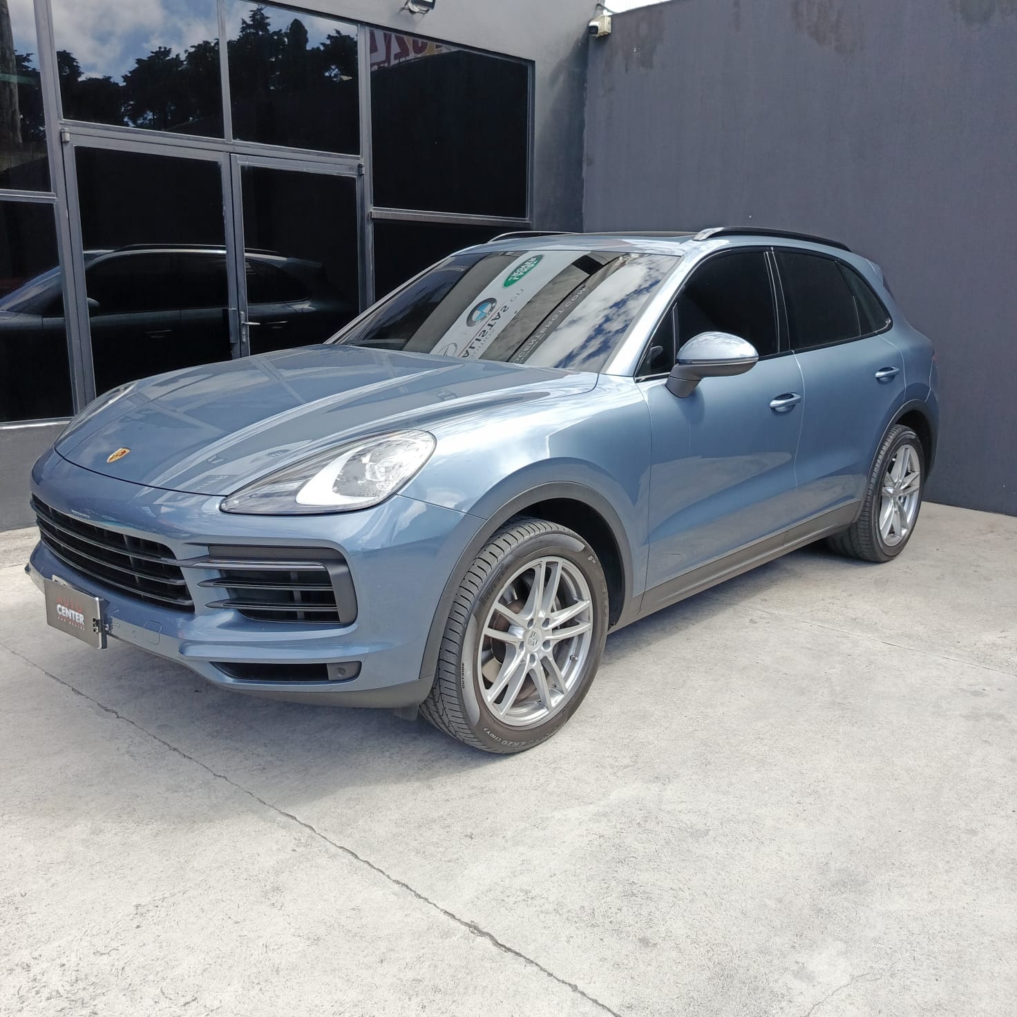Porsche Cayenne – Auto Center